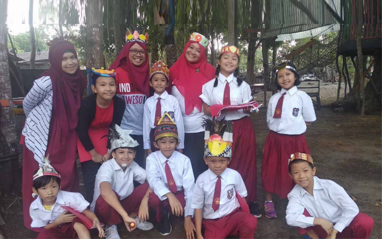 Smile Plus School Yogyakarta - Happy Homely Natural